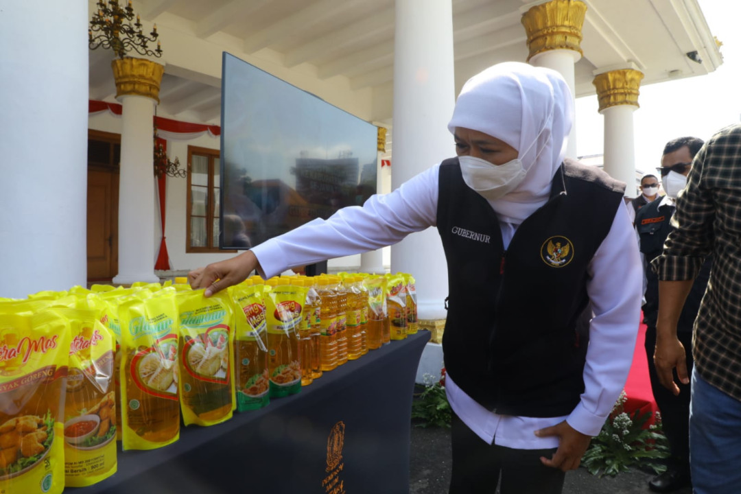 Pemprov Jatim Distribusikan 3 Juta Liter Minyak Goreng