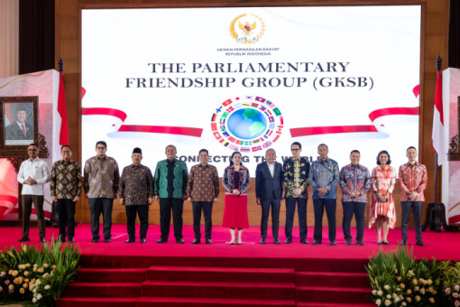 Kemenkop Luncurkan Logo Baru sebagai Simbol Transformasi Koperasi Indonesia