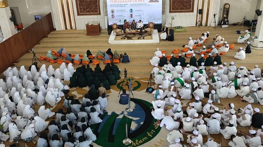 Ribuan Ulama Sufi Se-Nusantara dan Luar Negeri hadiri Kota Sufi 2.0 di ...